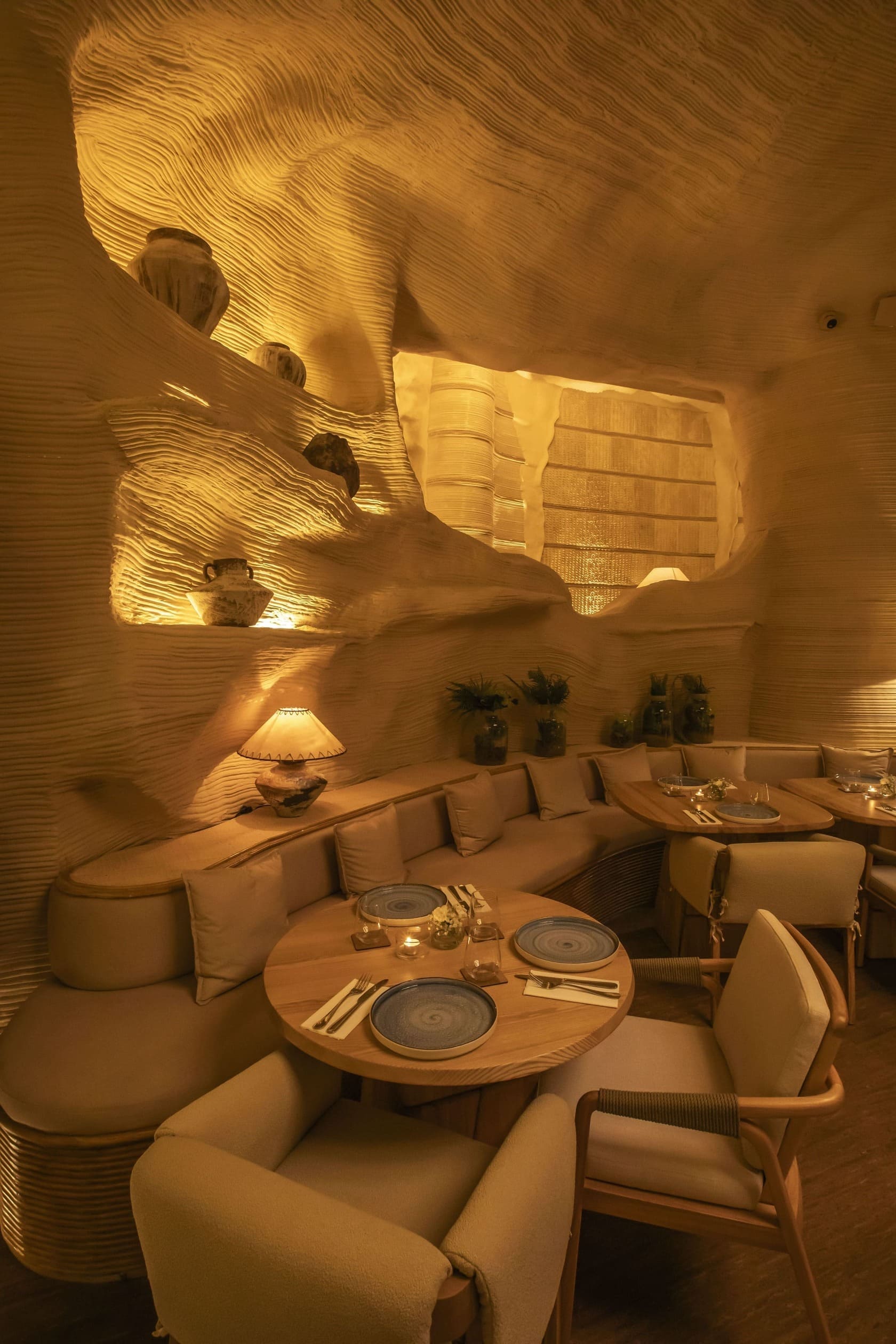 Best Restaurants in India | Luxury Dining Spots